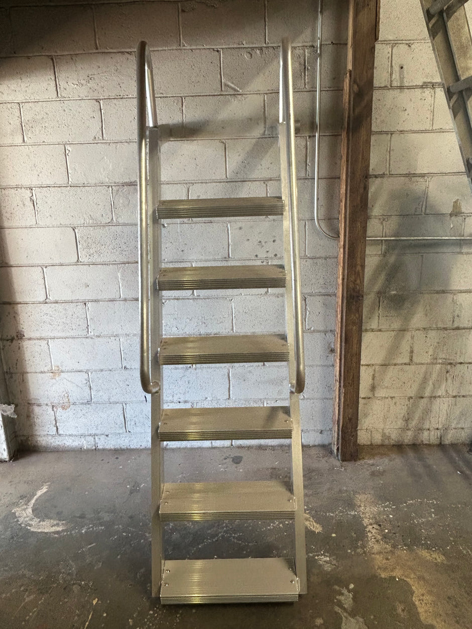 Ladders – Custom Dock Systems